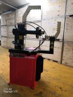 China Alloy Wheel Portable Wheel Straightening Machine Without Lathe Mobile 0.75kw for sale