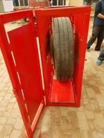 China Tire Inflation Cage AA-TIC104 with roller for sale