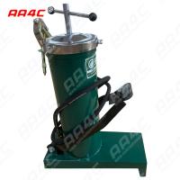 China AA4C Pedal Bucket Grease Pump 12.5KG 30bar  450psi PP218 Oil Lubricant Garage Equipment  Auto Repair for sale