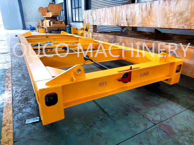 container spreader (5)_ container spreader (5)_