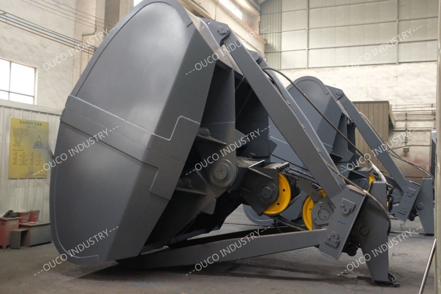 OUCO 24 CBM Four-rope Mechanical Grab at Lagos Port