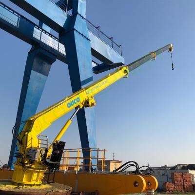 China Vessel Loading Electro 0.2T Telescopic 20M Marine Cranes for sale