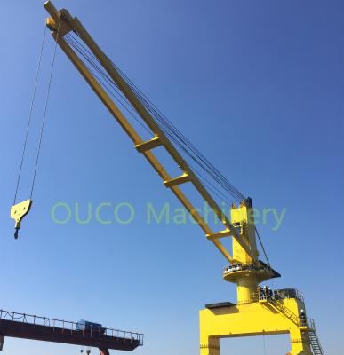 China 20t port handling 30M Electric Pedestal Marine Cranes for sale