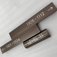 China Wall Mounted Semi Cylinder Engraved Hotel Indoor Wayfinding Signage Engraved 3D Acrylic Signs for sale