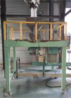 China Fertilizer Jumbo Bagging Machine 1 Ton Compost Packaging System 500-2000kg for sale