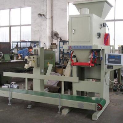 China Semi Automatic Granule Pellet Packing Machine Weighing Filling 30g to 50kg for sale