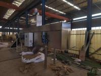 China Semi-Automatic Bag Slitting Machine - 500 Bags/Hour Capacity, 4KW Power for Industrial Material Handling for sale
