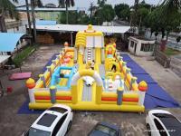 China Yellow Duck With Big Slides And Bouncy Jumping Inflatable Castle for sale