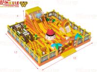 China Inflatable Commercial Bouncy Castle With Challange Obstacles for sale