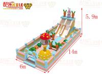 China Rabbit Carrot Mushroom Bouncy Inflatable Castle With Slides for sale