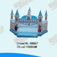 China Waterproof Tarpaulin Inflatable Castles With Cartoon Patterns for sale