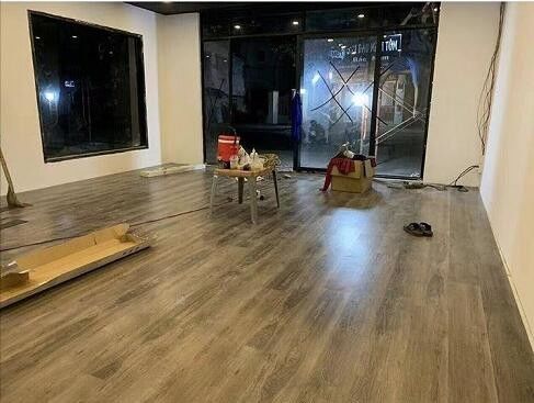 Latest company news about You will not be satisfied with your decoration, if you do not choose LVT flooring like this.
