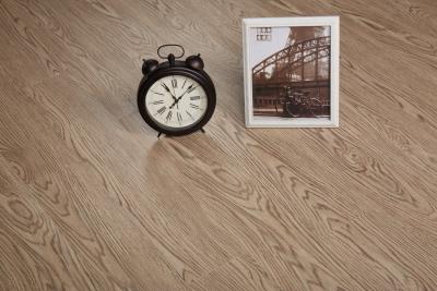 China Fiberglass Unilin Click Vinyl Flooring 152.4mmx914.4mm Wear Resistant Easy Clean for sale