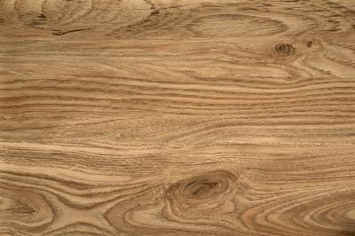 China Wood Grain Resilient Click PVC Vinyl Plank Flooring 4mm Thick 0.3mm Wear Layer for sale