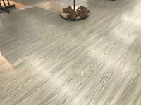 China Shopping Plaza Sheet Vinyl Flooring Wood Design 2mm Thickness Slip-Resistance for sale