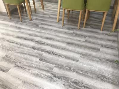 China Grey Nordic PVC Vinyl Plank Flooring 2.0mm Thickness Waterproof 6x36 Inch for sale