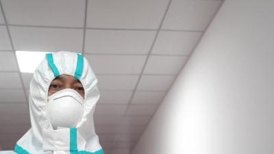 China Disposable Isolation Micro-porous Film Coverall Breathable Micro-porous Film Coverall for sale