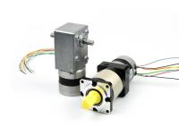 China JK57BLS 24V 2500rpm Brushless Eccentric Gear Motor 4 Poles 23W-184W for sale