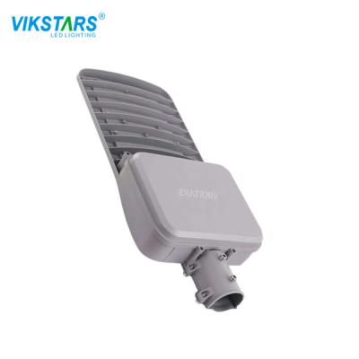 China Remote Control Solar Sensor Street Lamp IP65 Waterproof 50000 Hours Lifespan for sale