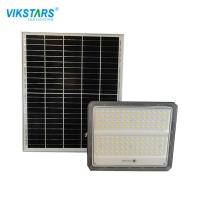 China Remote Control LED Flood Light With Solar Panel For Villa Garden Lighting for sale