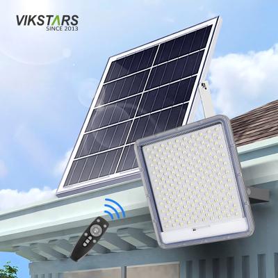 China Aluminum Solar Flood Lights 100w 200w 300w 400w For Yard Villages Warehouse IP66 Waterproof for sale