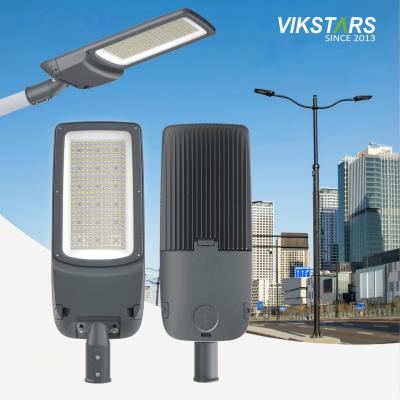China LED Street Lights 50W 100W 150W 200W 240W For High-end Project 5 Years Warranty Easy To Maintain for sale