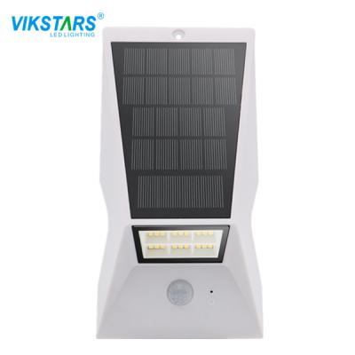 China 18pcs OSRAM 2835 Solar Powered Garden Lights IP65 Waterproof 6000K Color Temperature for sale