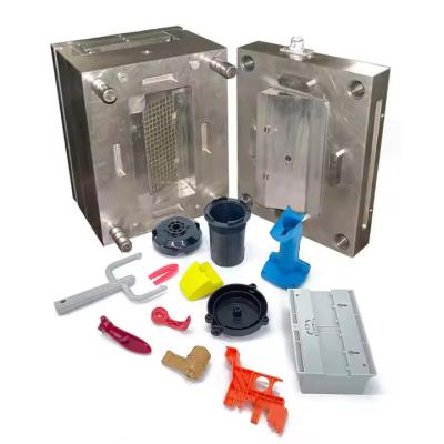 China Custom Plastic Injection Molds Design Manufacturing ABS PP PE PVC 300000 Shots for sale