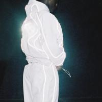 China Custom Oversize Sportwear Reflective Windbreaker Men's Sweatsuit Streetwear Sports Polyester Nylon Tracksuit Jogger Set for Men for sale