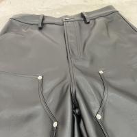 China Custom Summer Oversized Heavyweight Blank Pu Leather Shorts Manufacturer Trade Baggy Streetwear Knee Length Cargo Shorts for Men for sale