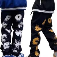China Hot Selling 3d Print Embroidered Letter Pattern Jeans Custom Logo Streetwear Personality Loose Large Men'S Pants for sale