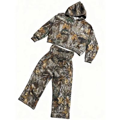 China Custom Plus Size Camo Rhinestone Men'S Tracksuit Y2k Print Streetwear Camouflage Flared Sweatpants and Hoodie Sets Men Sweatsuit for sale