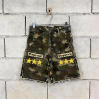China Hot Supplier High Quality Apparel Custom Brand Men's Jeans Vintage Street Camouflage Distressed Acid Wash Patchwork Denim Shorts for sale