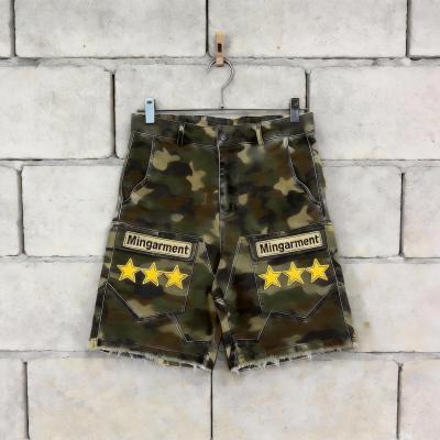 China Hot Supplier High Quality Apparel Custom Brand Men's Jeans Vintage Street Camouflage Distressed Acid Wash Patchwork Denim Shorts for sale