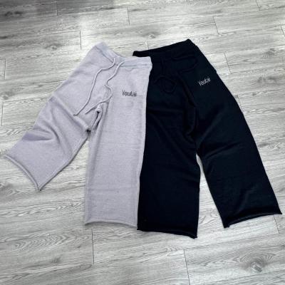 China Custom Thick 400 Gsm Mohair Screen Printed Jogger Pants Men Cut and Sew Streetwear Blank Flare Stacked Mohair Sweatpants for sale
