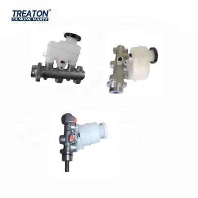 China TREATON Auto Parts MR527468 MR527470 MR370247 Brake Master Cylinder for MITSUBISHI LANCER CANTER for sale