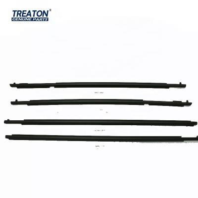 China Treaton Bady Parts 75712-60071 75711-60071 Window Moulding Weatherstrip Seal Belt for Land Cruiser Prado for sale