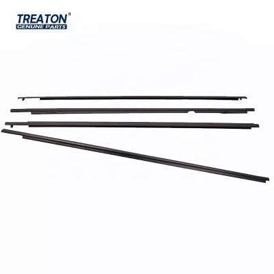 China Treaton Bady Parts 75720-0E030 75710-0E030  Window Moulding Weatherstrip Seal Belt for HIGHLANDER ASU40 for sale