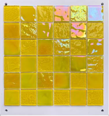 China Acid-Resistant and Antibacterial Crystal Glass Swimming Pool Mosaic Tile in Mixed Blue for sale