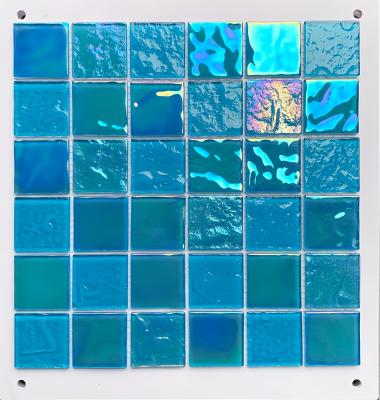 China 100x100mm Crackled Swimming Pool Tile Mosaic with Blue Color and Antibacterial Function for sale