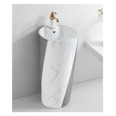 China Small Round Ceramic Basin European Style Bathroom Sink for Home Hotel or Restaurant for sale