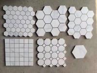 China Europe Style Black and White Hexagone Tile Stone Mosaic Strip 30X30mm for TV Backgroup for sale