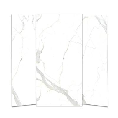 China 120x60 Glazed Calacatta Porcelain White Marble Look Tiles with Heat Insulation Feature for sale