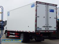 China 700P 5500mm Isuzu Refrigerated Truck Heavy Freezing Temperature Delivery for sale