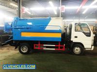 China ISUZU 100P 98hp Vacuum Cleaner Truck 5000 Liters With High Pressure Jetting for sale