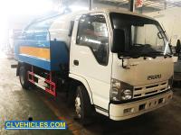 China ISUZU 100P 98hp Vacuum Cleaner Truck 5000 Liters With High Pressure Jetting for sale