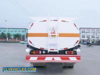 China ELF 190hp ISUZU Fuel Tanker Truck Light Duty 8000 Liters With Radial Tires for sale