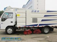 China Light Duty ISUZU Road Sweeper Truck 130hp clw Street Cleaning Truck for sale