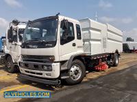China ISUZU FTR 205hp Road Street Sweeper Truck Medium Duty 15000 Liters for sale
