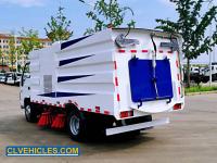 China ISUZU NQR NPR Road Sweeper Truck 6 Wheels ISO9000 CCC Certification for sale